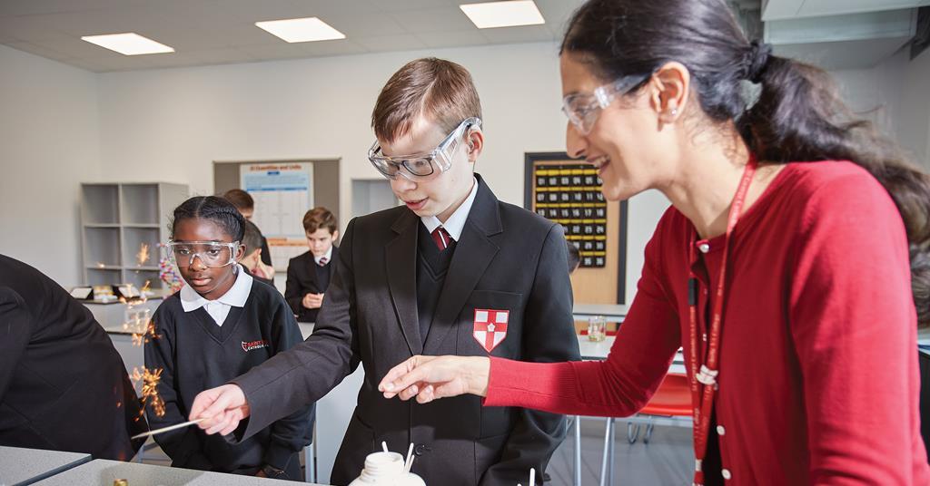 Want to see inside other chemistry classrooms? | In my classroom | RSC ...