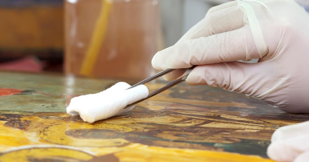 Graphene veil prevents fading | News | RSC Education
