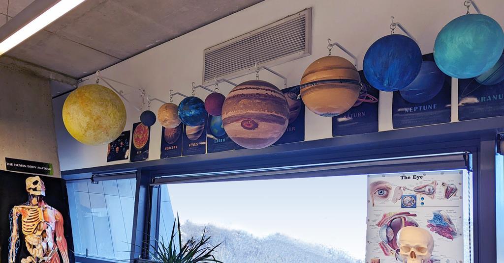 Explore Kemi’s inspirational teaching space | In my classroom | RSC ...