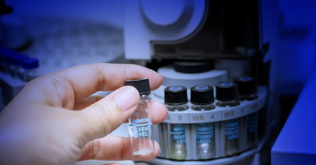 Mass spectrometry and electron configuration in post-16 chemistry ...