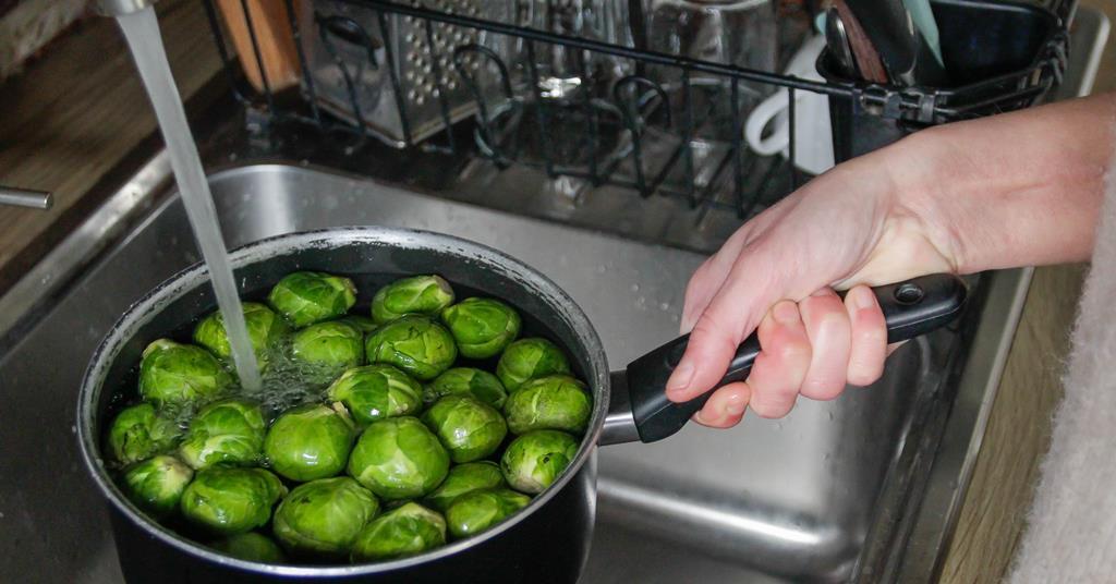 Blanching - what is the most effective method? | Resource | RSC Education