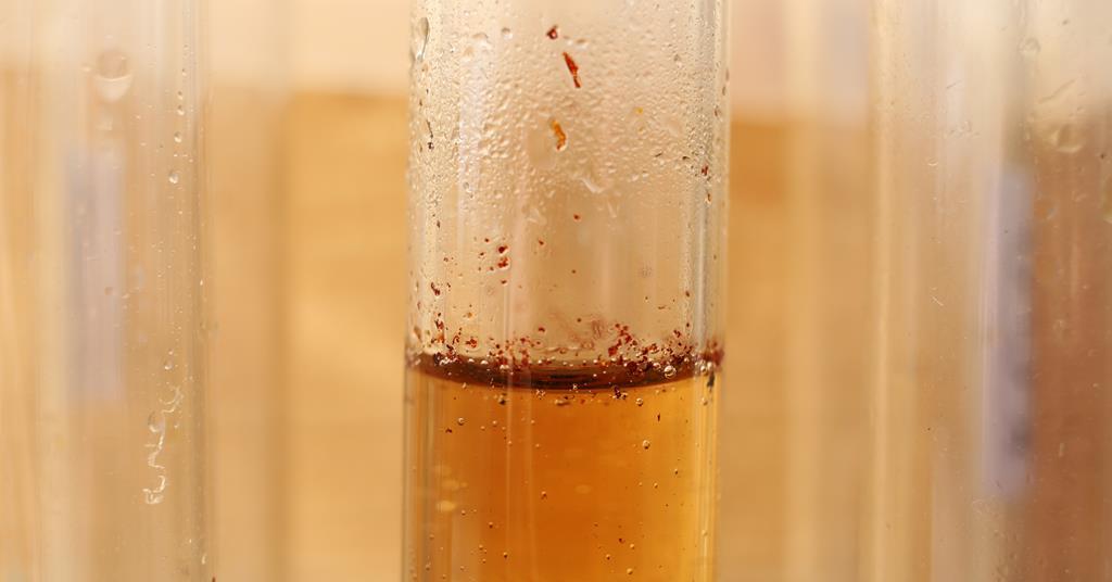 Testing for unsaturation with bromine on a microscale | Class ...