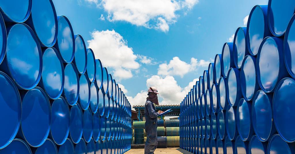 Making oil from waste | Resource | RSC Education