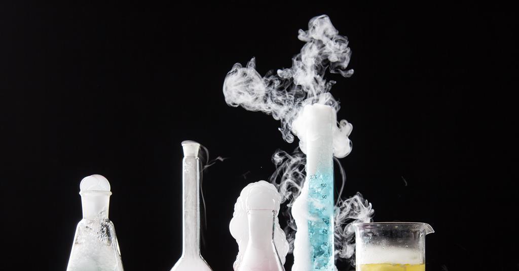 Introducing “chemical reactions” | Beyond appearances | Resource | RSC ...