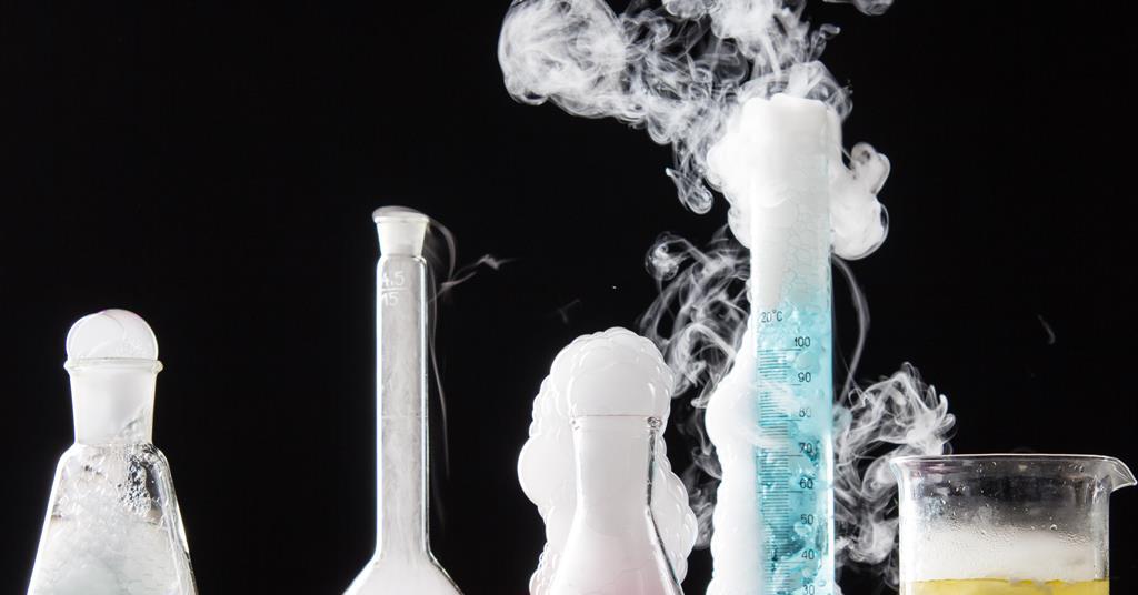 Introducing “chemical reactions” | Beyond appearances | Resource | RSC ...