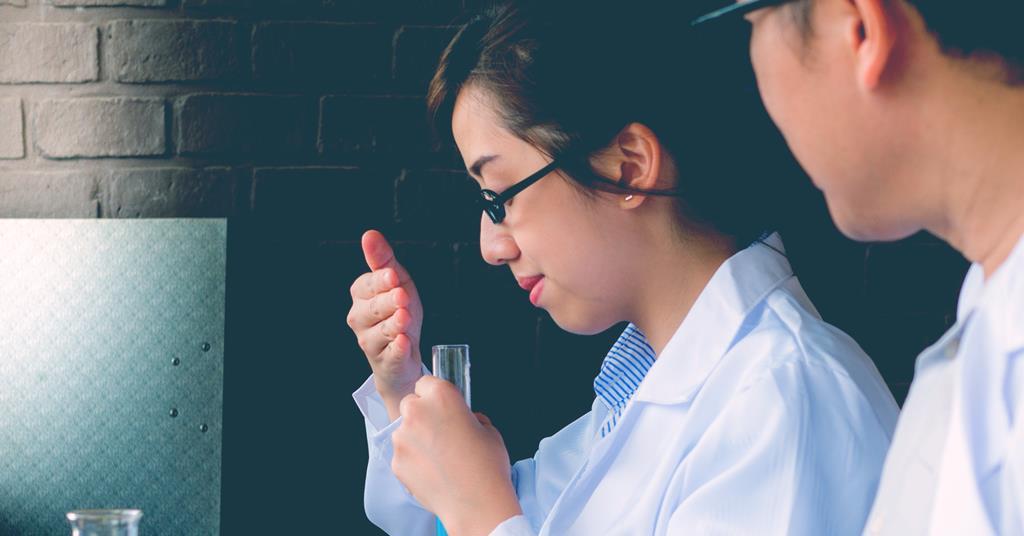 Making esters from alcohols and acids | Class experiment | RSC Education