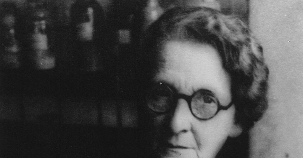 Lisa Clatworthy's Instagram, Twitter & Facebook on IDCrawl