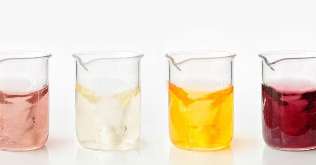 Oscillating reaction with Photoflo | UK Science Technician Community