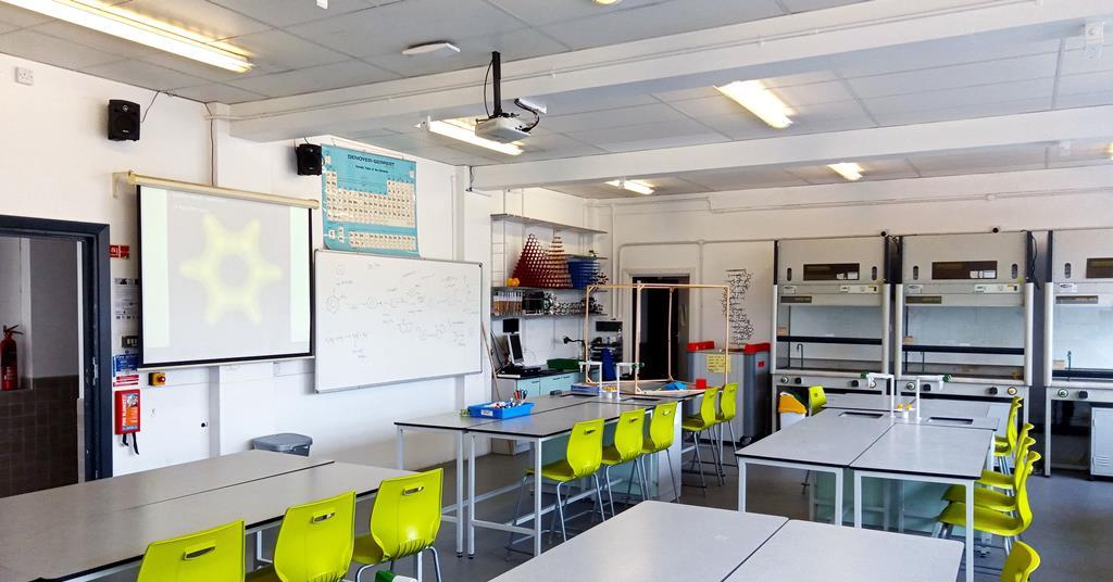 Inside the labs at Long Road Sixth Form College | In my classroom | RSC ...