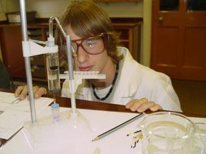 Reflux and distillation – practical videos | 16–18 students | Practical video | RSC Education