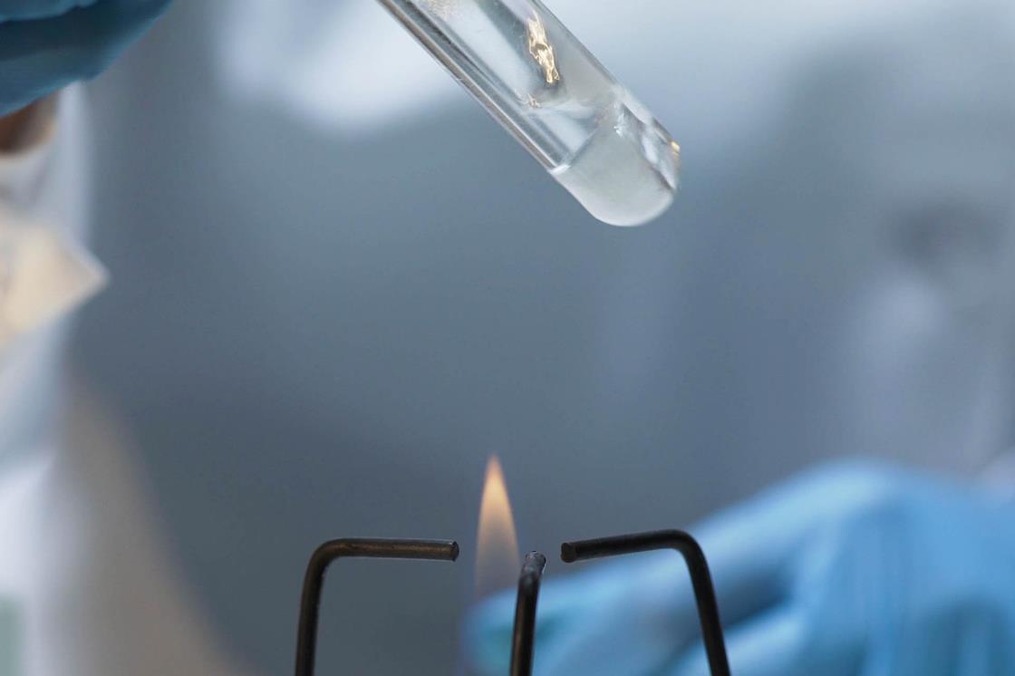 Making a reaction tube | Class experiment | RSC Education