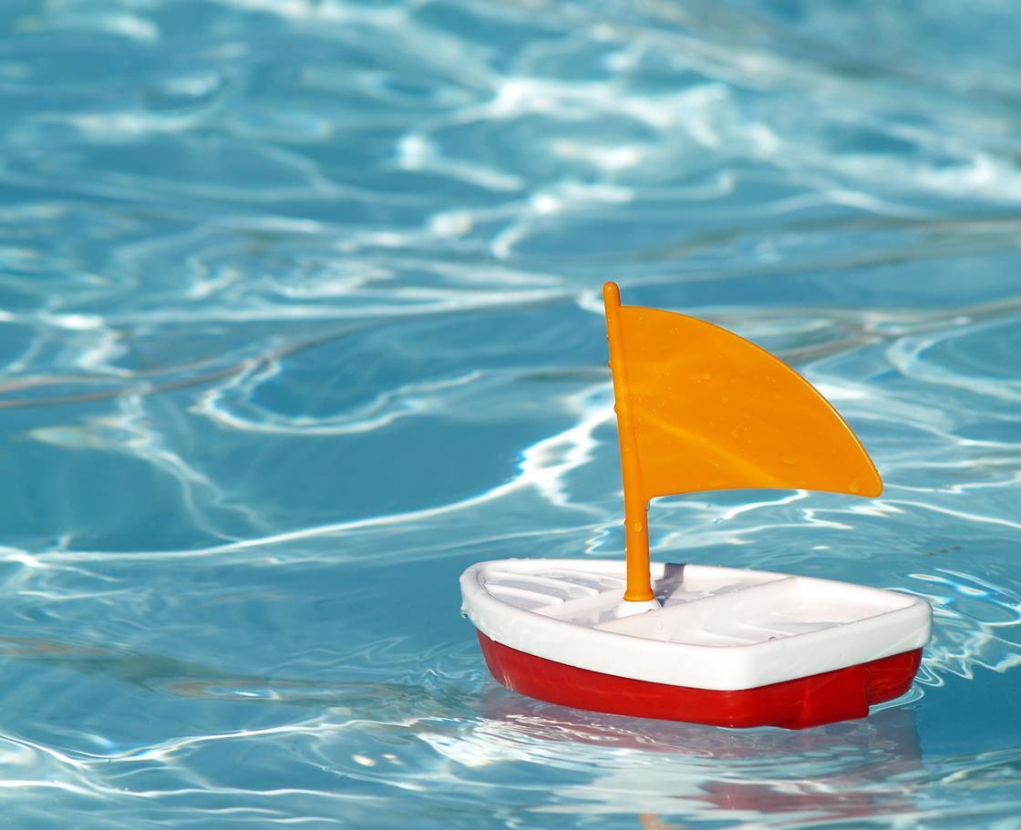 A chemically powered boat - a bubble race | Resource | RSC Education