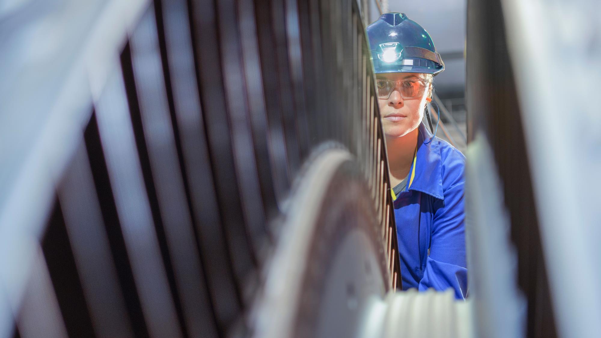 7 ways to fuel curiosity in science careers | Ideas | RSC Education