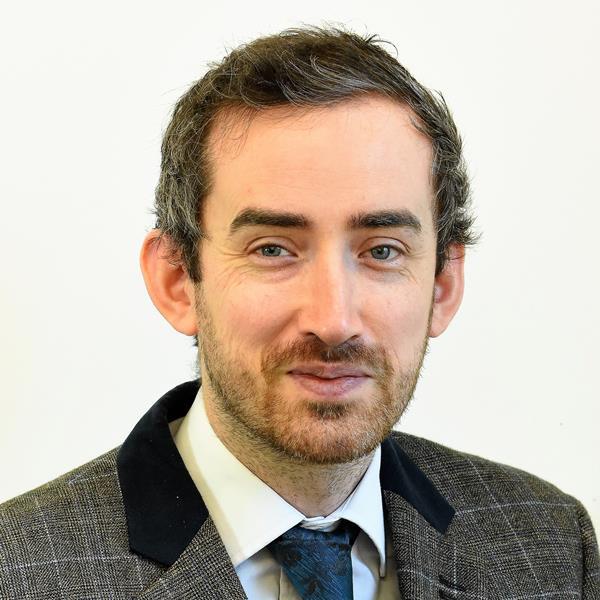 Ian Carpenter | Author | RSC Education