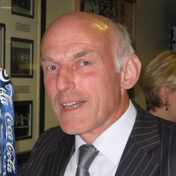 Jeffrey Deakin | Author | RSC Education