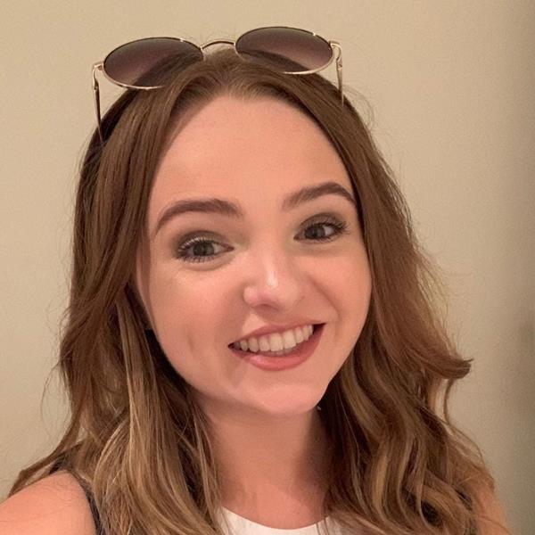 Hayley Russell's Instagram, Twitter & Facebook on IDCrawl