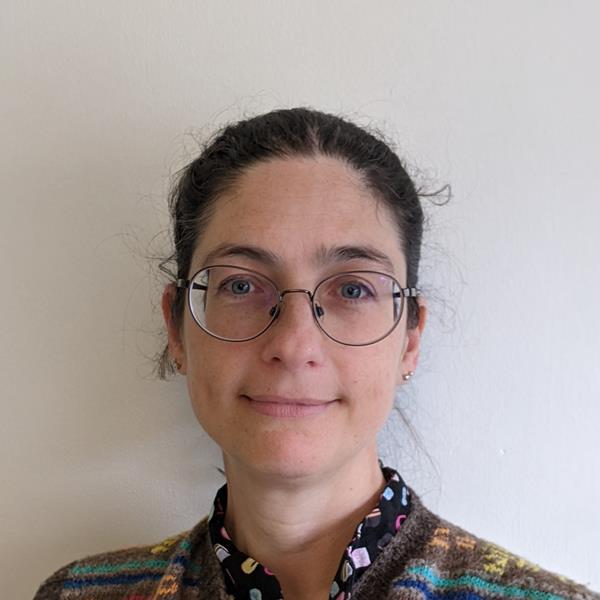 Eleanor Clapp | Author | RSC Education