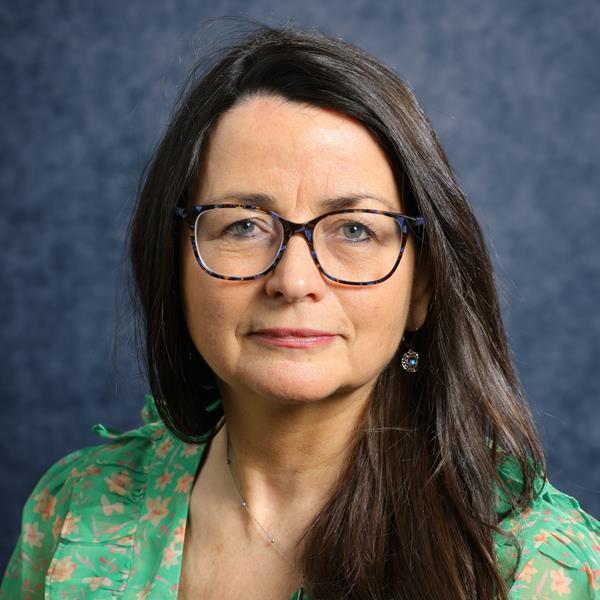 Wendy Winnard | Author | RSC Education